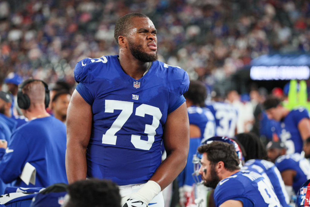 Giants OT Evan Neal issues public apology after his ‘hot dogs and ...