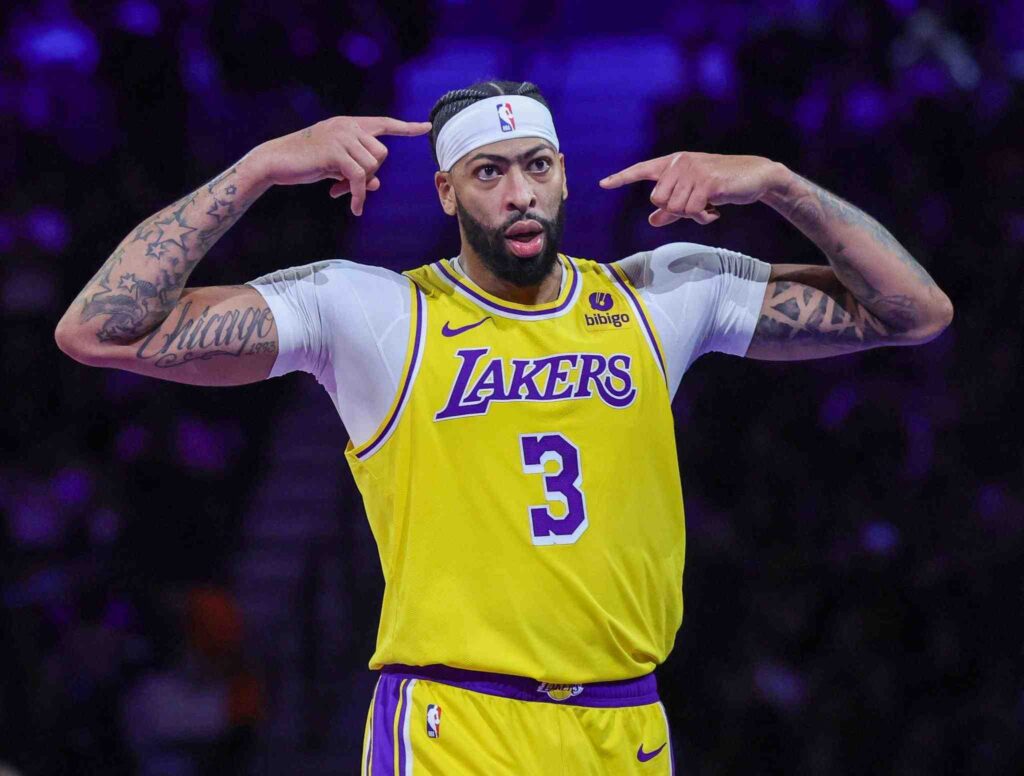 Lakers Anthony Davis reveals heartwarming plan for in-season tournament ...