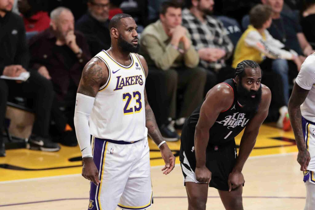 LeBron James robs James Harden of media honor in favor of old friend: “James Harden Clippers ...